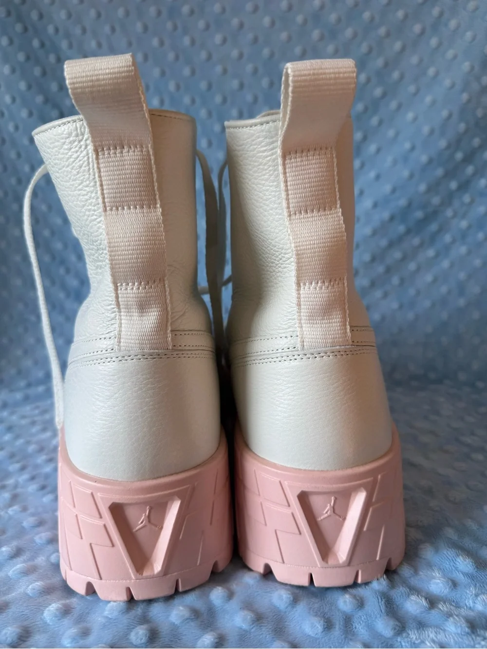 Nike | Shoes | Nike Womens White Laceup Platform Boot With Pink Sole ...